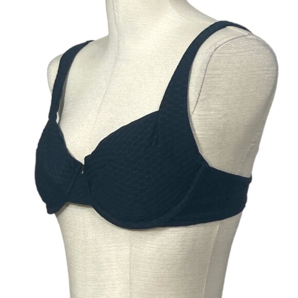 Vetchy | Swim | Vetchy Laguna Black Bikini Top Btlgnbbb | Poshmark